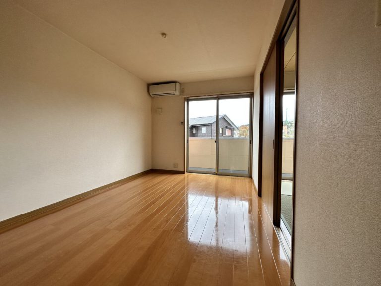 TKコーポA棟 2LDK｜株式会社F企画不動産｜宮崎県日南市の不動産事業・コインランドリー事業